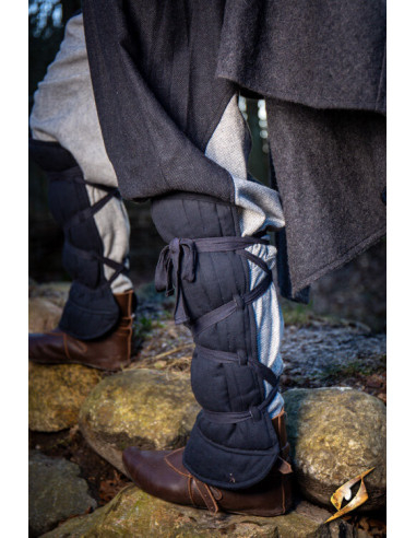 Grebas medievales acolchadas, negro ⚔️ Tienda-Medieval